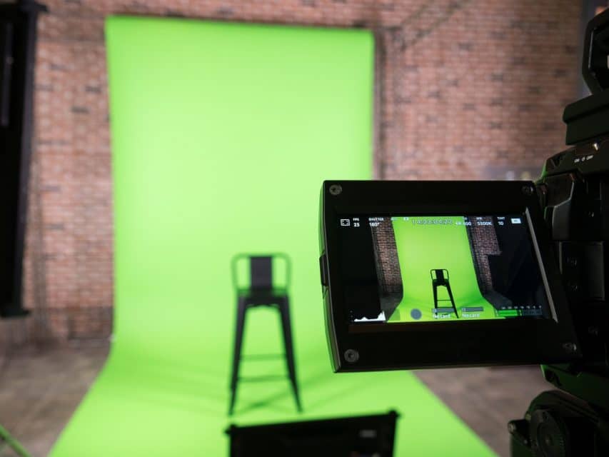 Chroma key: saiba como editar vídeos com fundo verde de maneira fácil e ...