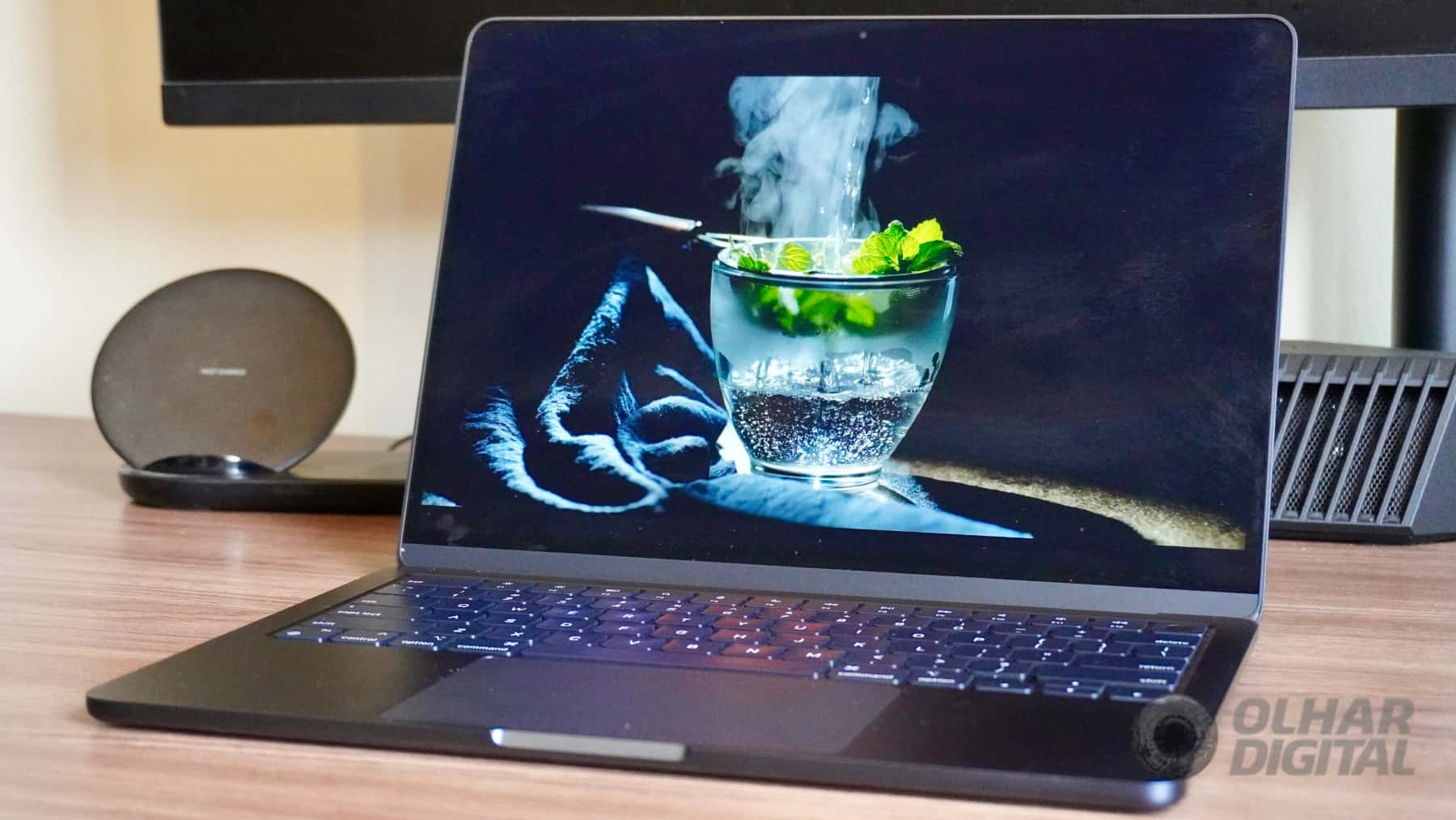 MacBook Air com Apple M2: é o melhor notebook fino, forte e com enorme ...