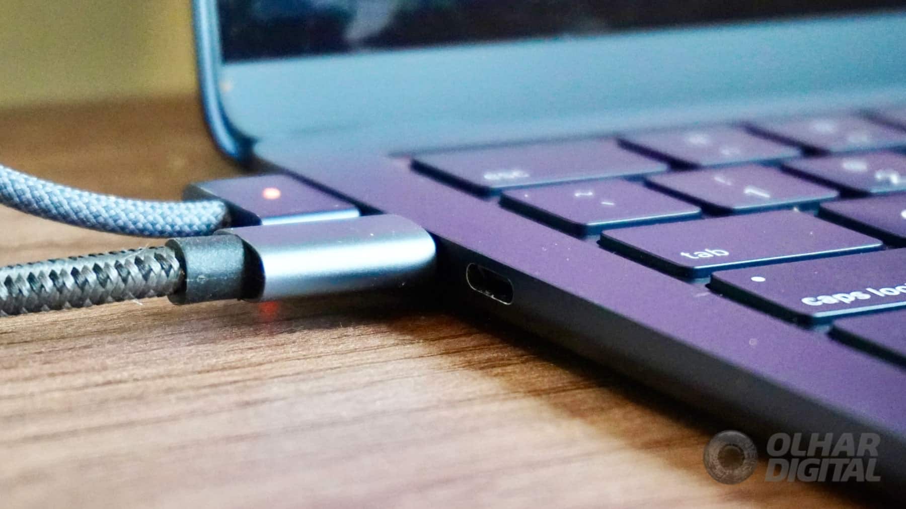 MacBook Air com Apple M2: é o melhor notebook fino, forte e com enorme ...