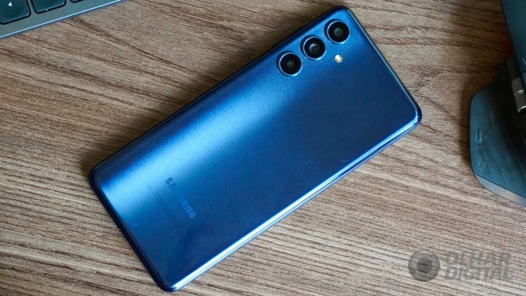 Galaxy M54: tira boas fotos, é competente e chegou no preço certo ...